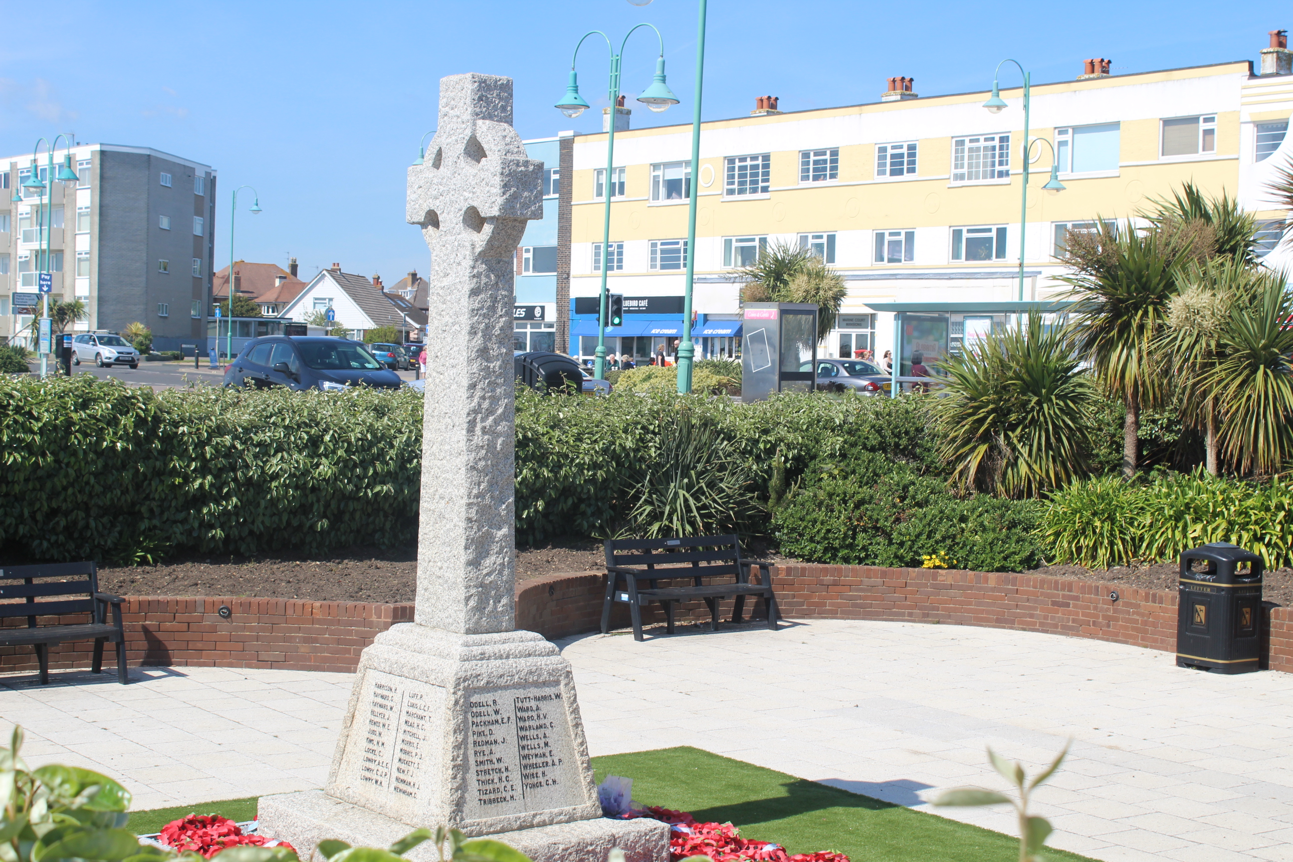 Lee-on-the-Solent - War Memorials Online